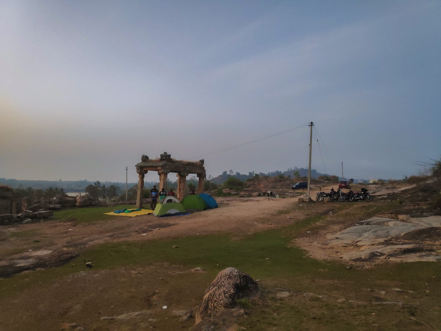 Visiting Melukote: The Archaic Land of Tanks and Caves! – TravelTear